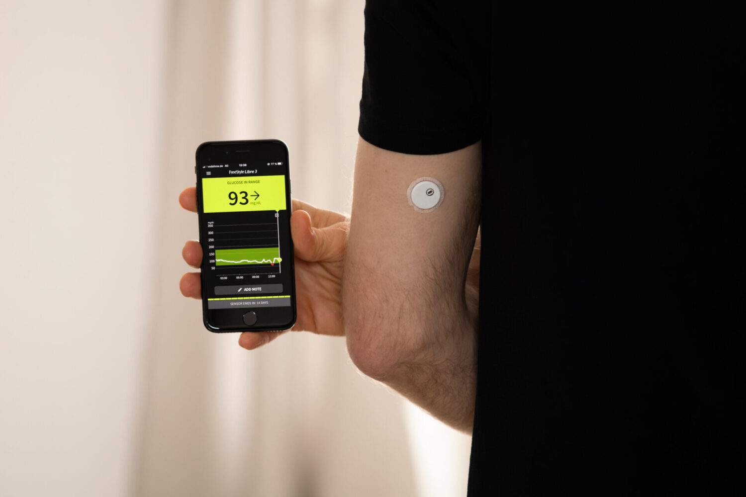 FreeStyle Libre 3 Sensor and App on the Smartphone | PAAS National